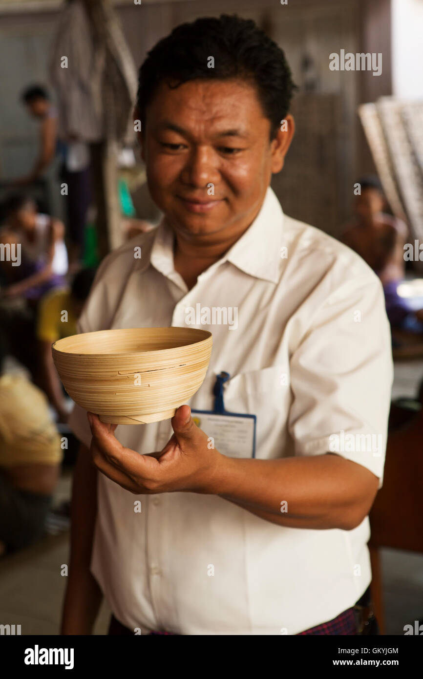 Myanmar handicrafts hi-res stock photography and images - Alamy