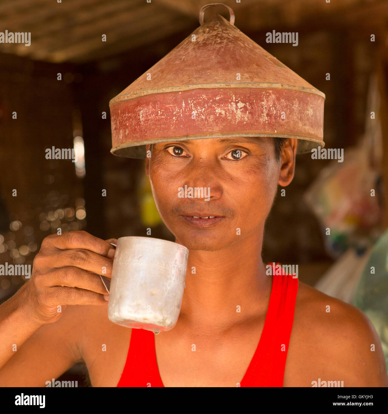 Burmese hat hi-res stock photography and images - Alamy