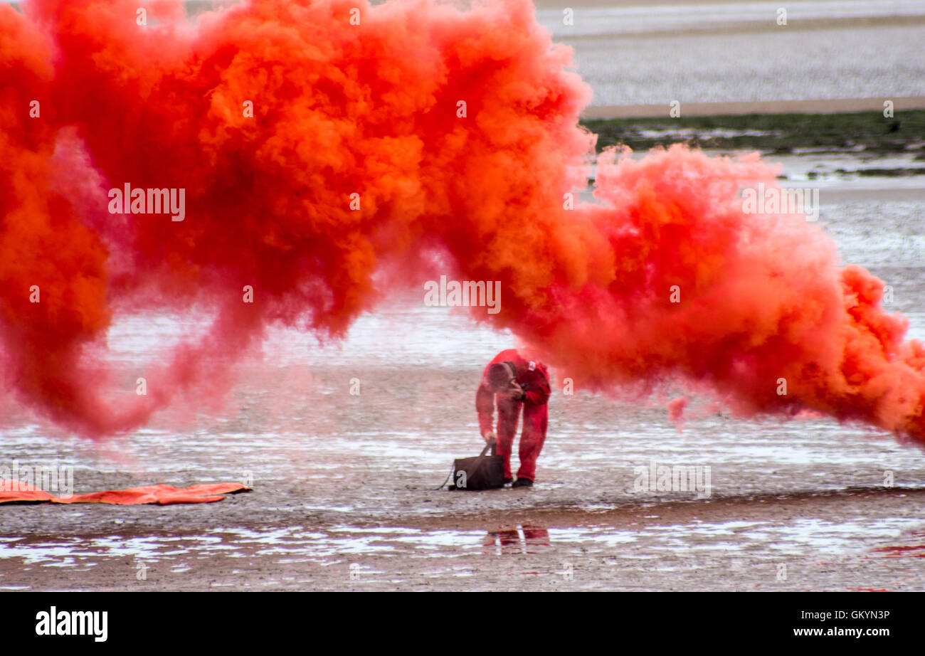 Red devils para hi-res stock photography and images - Alamy