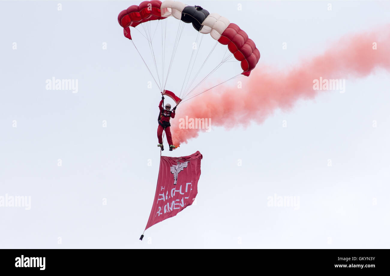 Red devils para hi-res stock photography and images - Alamy