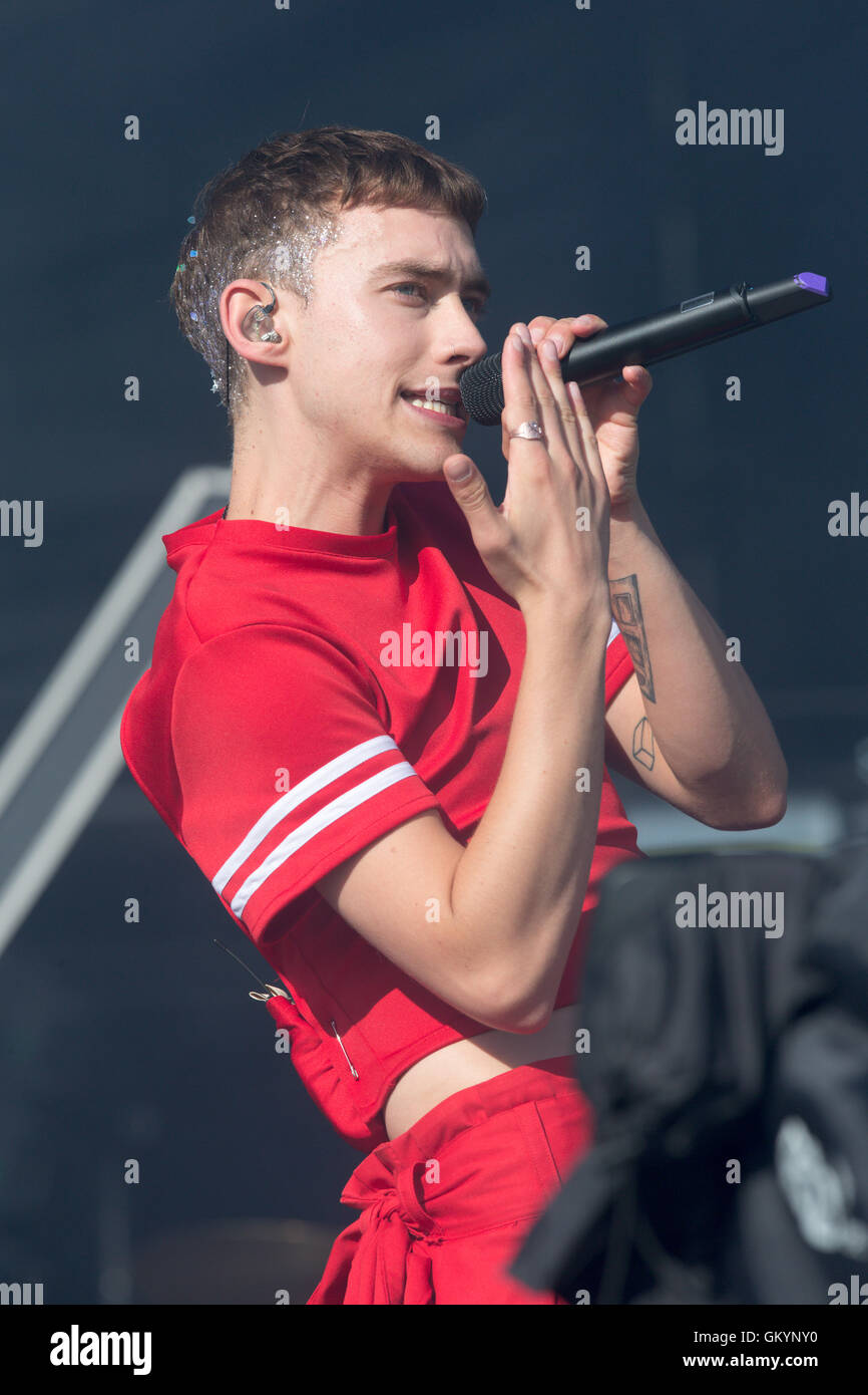 Olly Alexander of Years and Years at the V Festival at Hylands Park ...