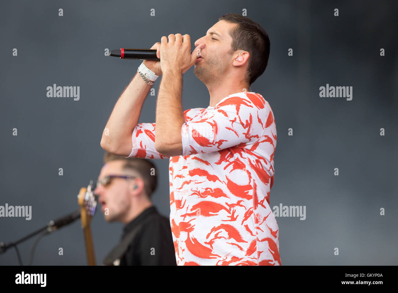 Example elliot john gleave hi-res stock photography and images - Alamy