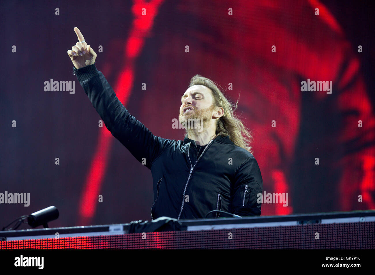 French house dj david guetta hi-res stock photography and images - Alamy