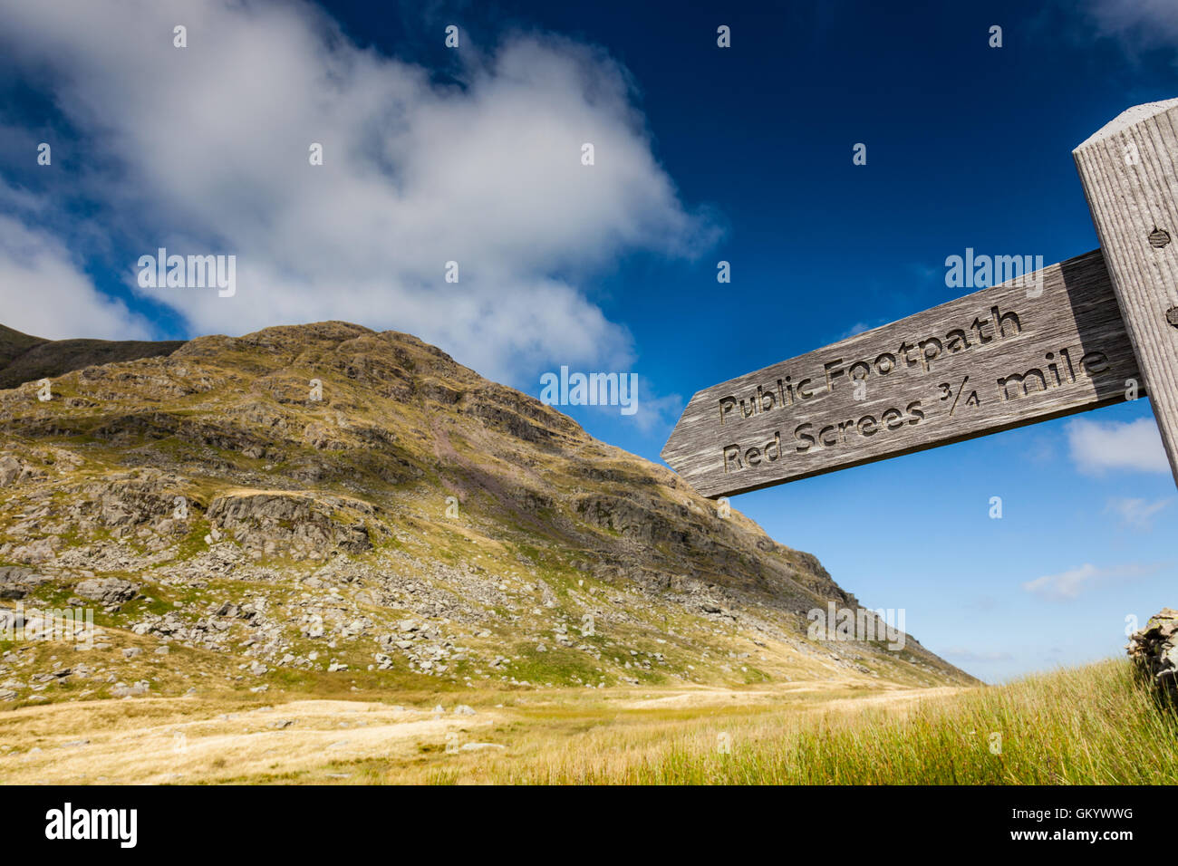 Blue waymark hi-res stock photography and images - Alamy