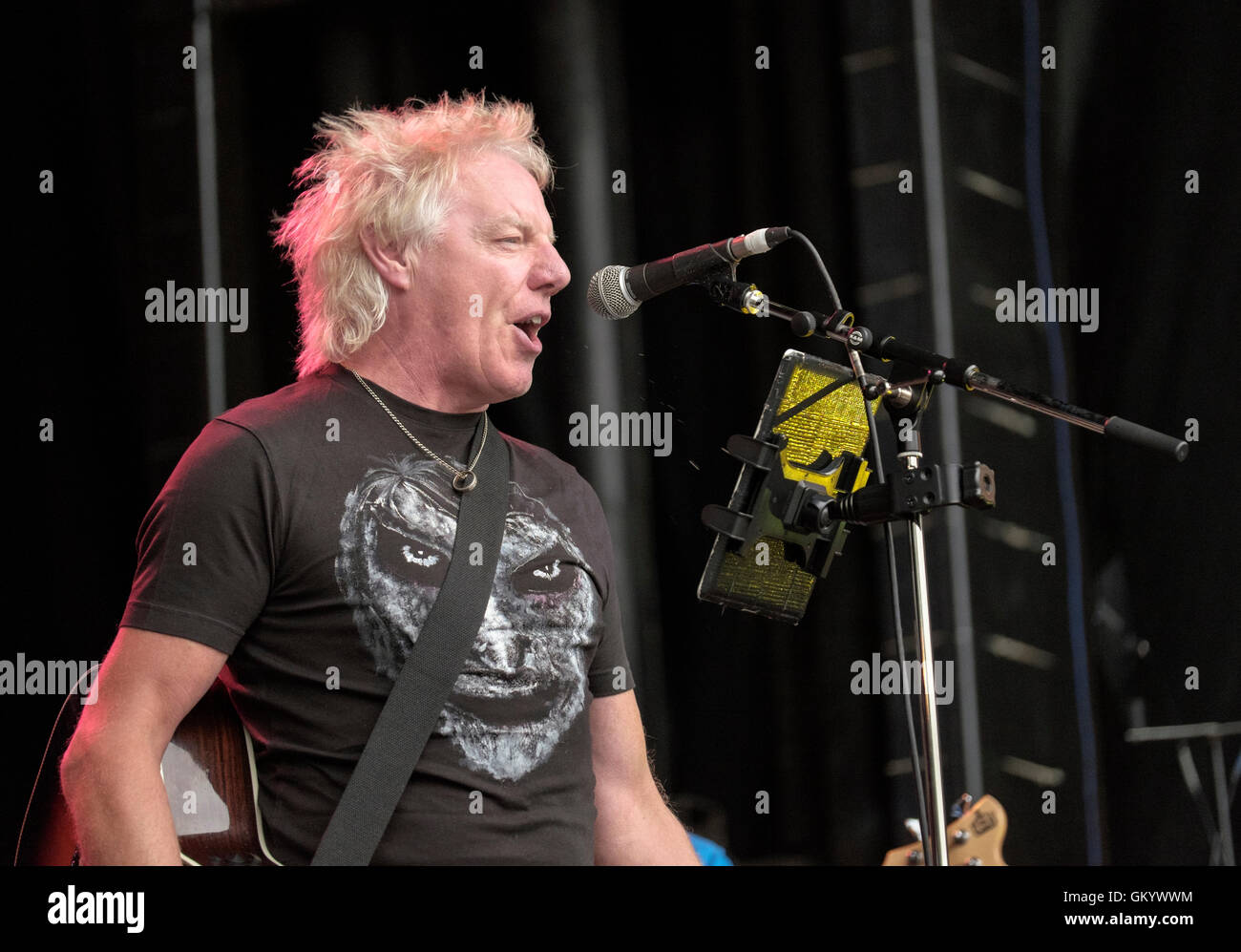 Simon Hough of Big Country performing at Weyfest, Farnham, Surrey, UK ...