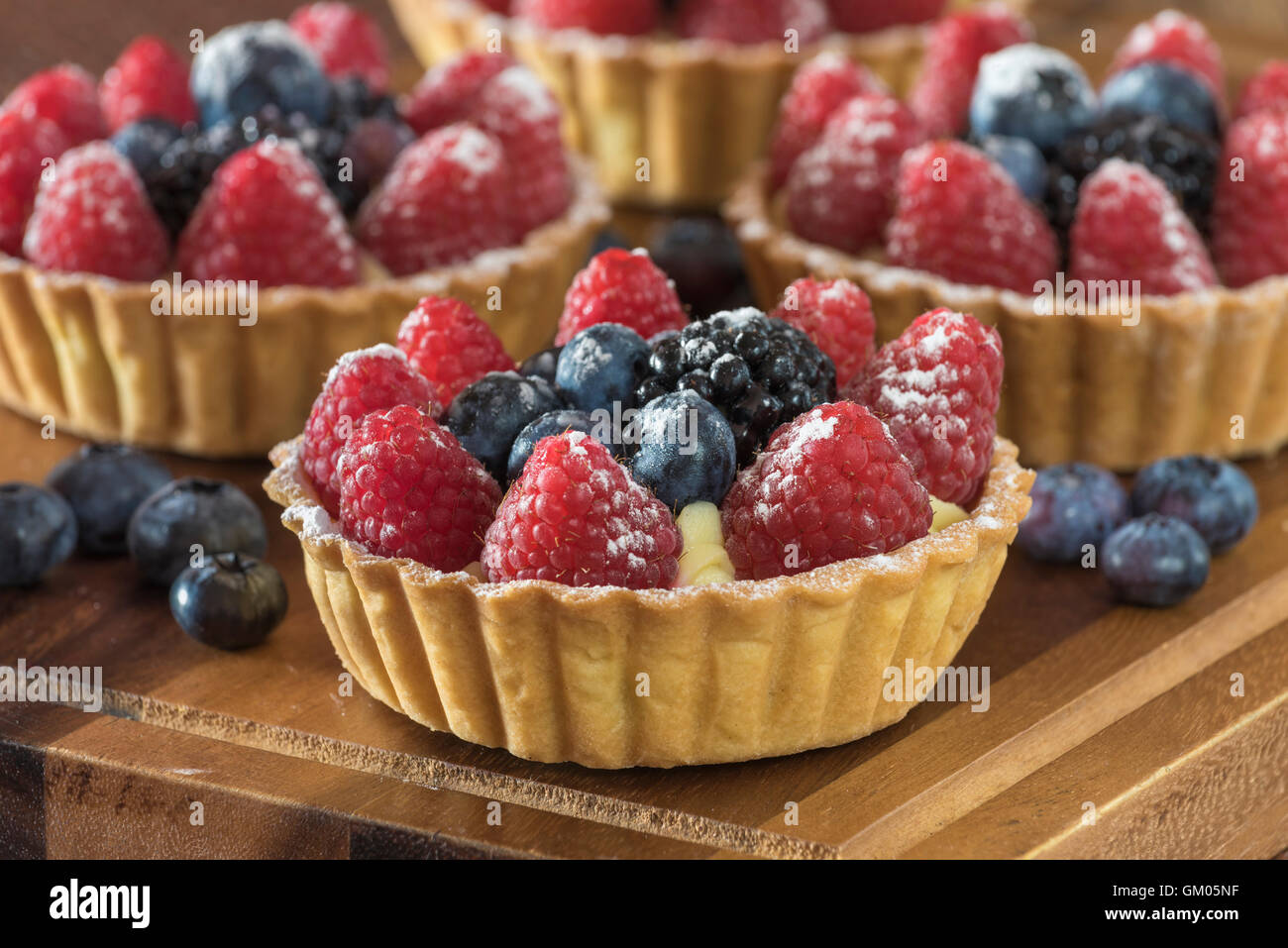 Summer fruit tarts Stock Photo - Alamy