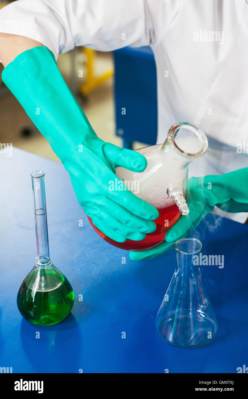 Experiments in a chemistry lab Stock Photo - Alamy