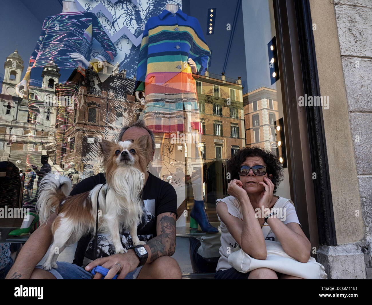 Via Condotti (officially Via dei Condotti) is a busy and fashionable ...