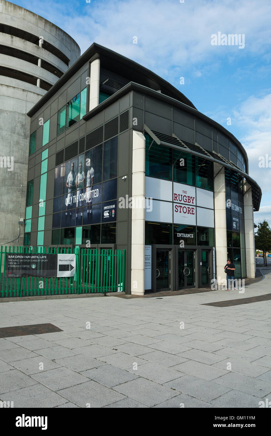 Stadium merchandise hi-res stock photography and images - Alamy