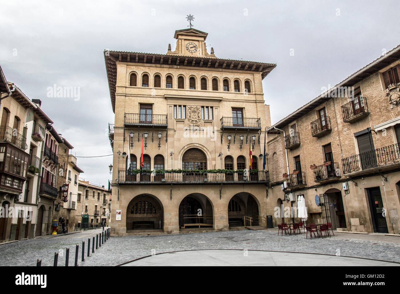 Olite town square hi-res stock photography and images - Alamy