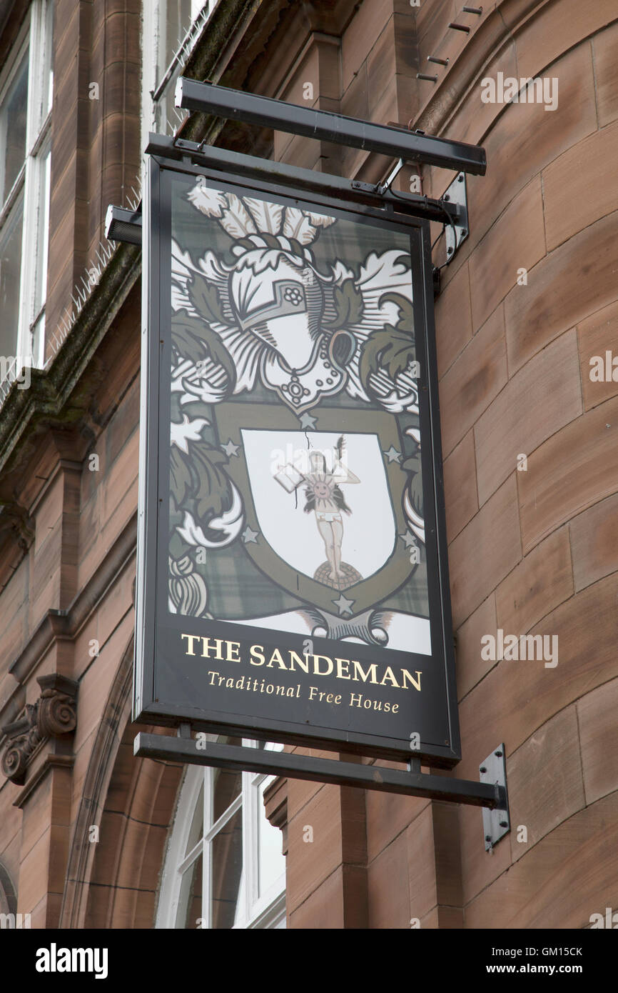 Perth pub hi-res stock photography and images - Alamy