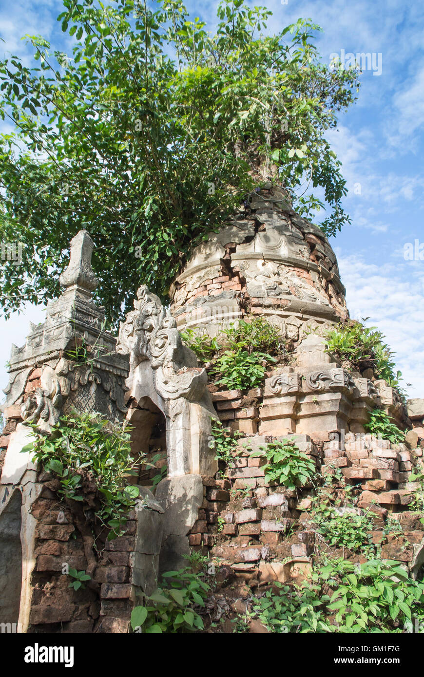 Complex ancient hi-res stock photography and images - Alamy