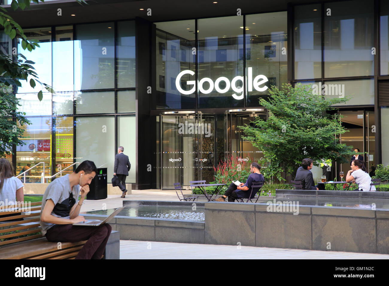 The new Google HQ on Pancras Square, in the Kings Cross regeneration ...