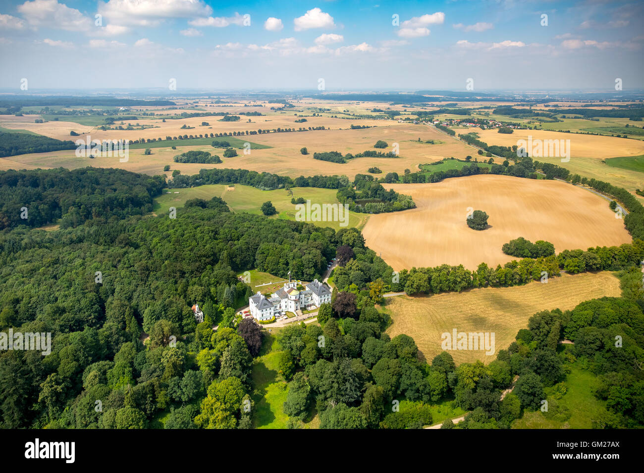 Aerial view, Castle Burg Schlitz, mansion in the hills between forests ...