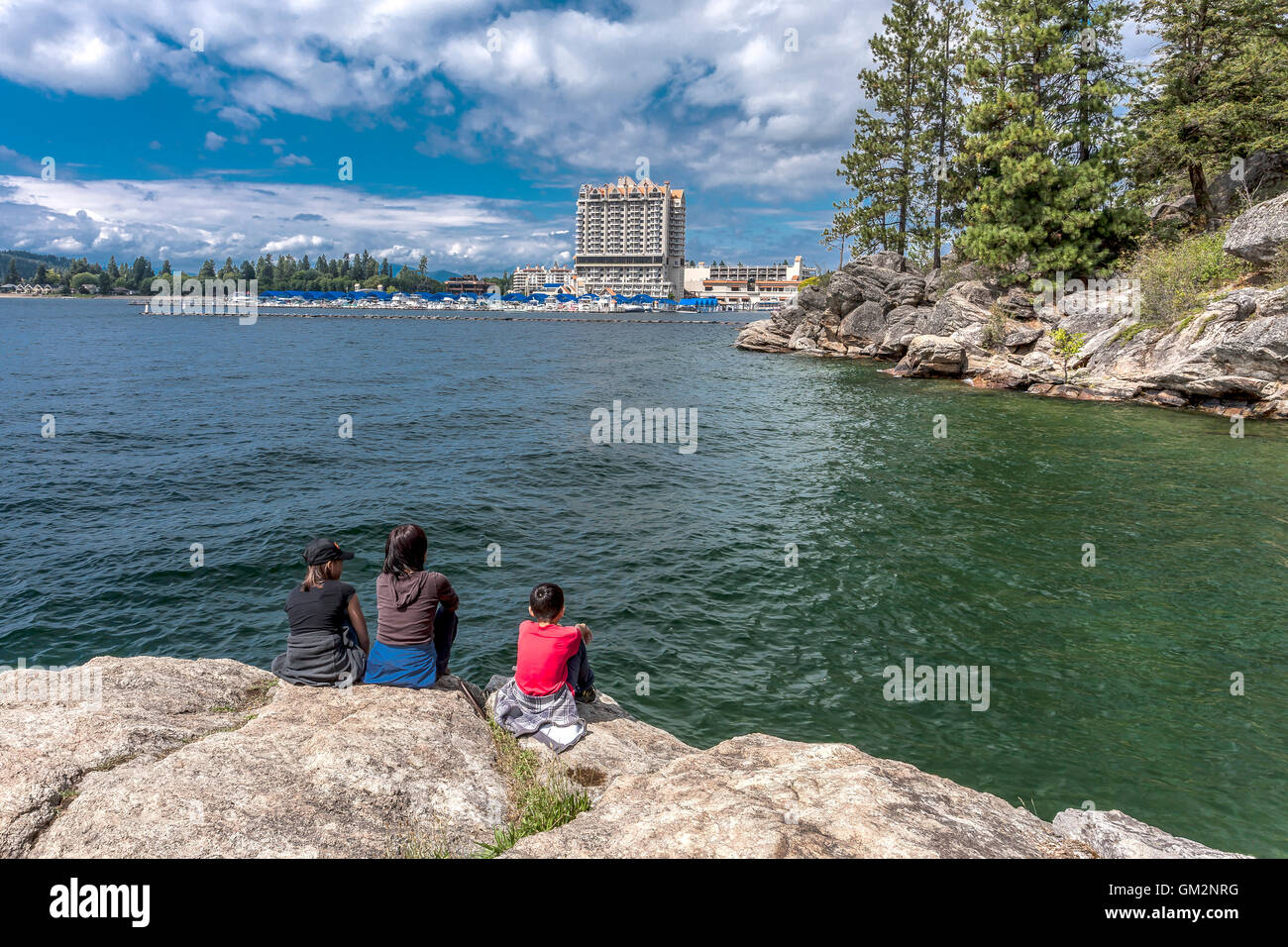 Family enjoying the view hi-res stock photography and images - Alamy