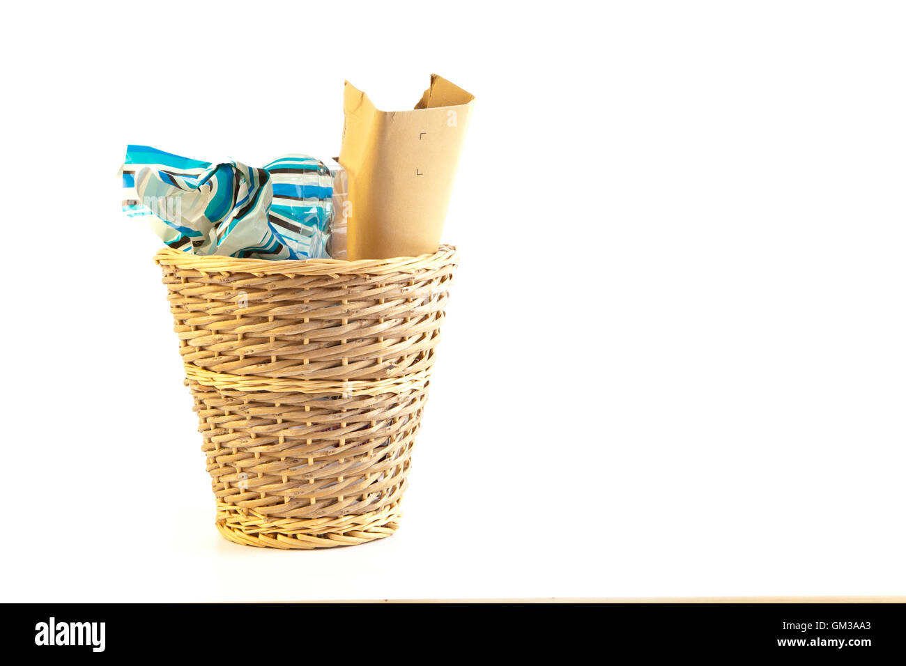 Waste paper bin Stock Photo - Alamy