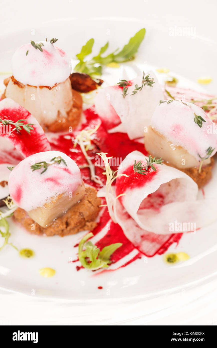 Scallop seafood appetizer Stock Photo - Alamy
