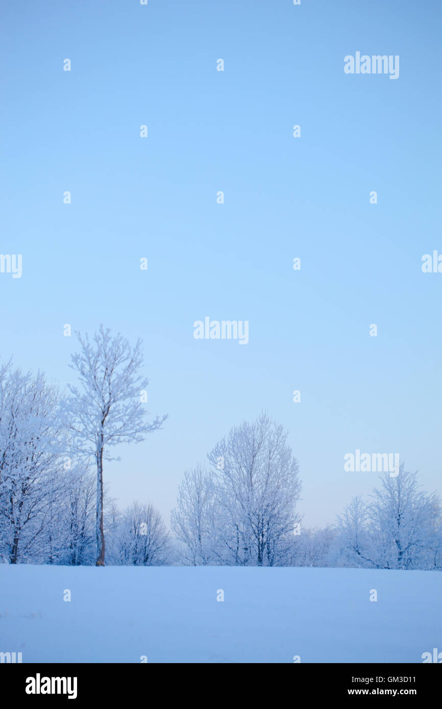 Nice country weather hi-res stock photography and images - Alamy