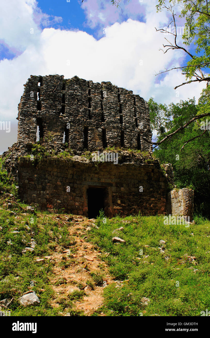 labna ruins yucatan mexico brian mcguire Stock Photo - Alamy