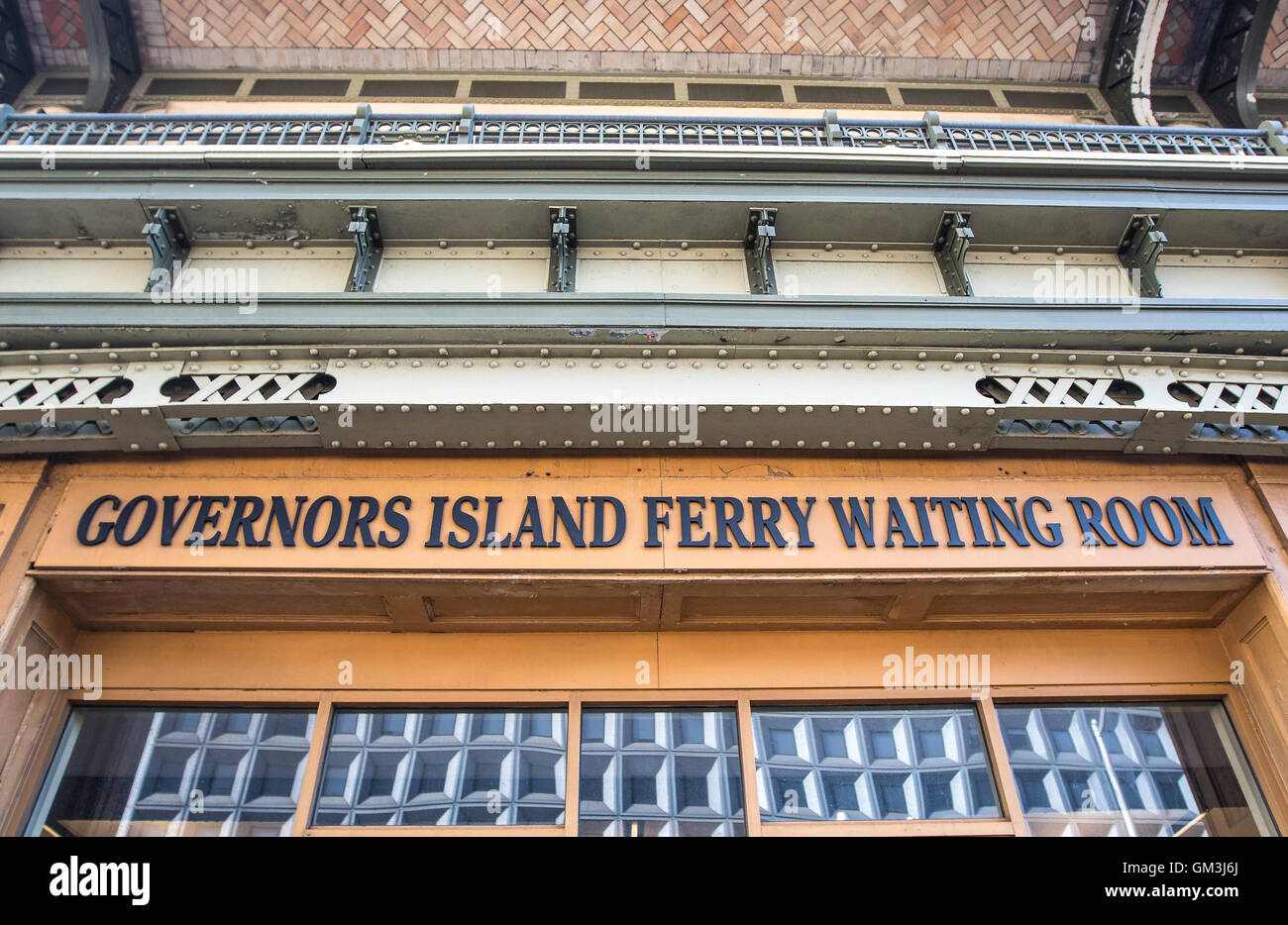 Governors island ferry hi-res stock photography and images - Alamy