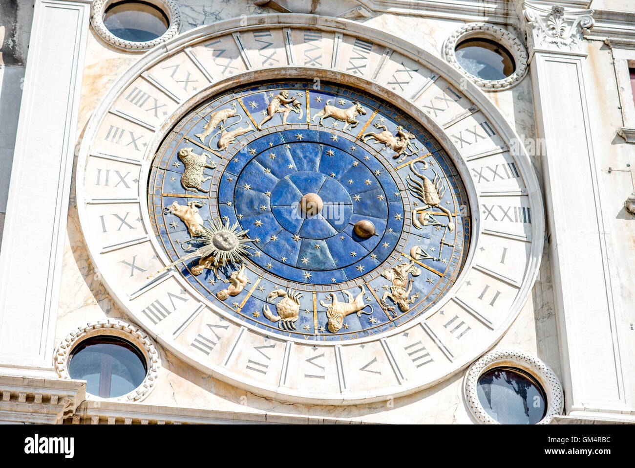 Marks Clock High Resolution Stock Photography and Images - Alamy
