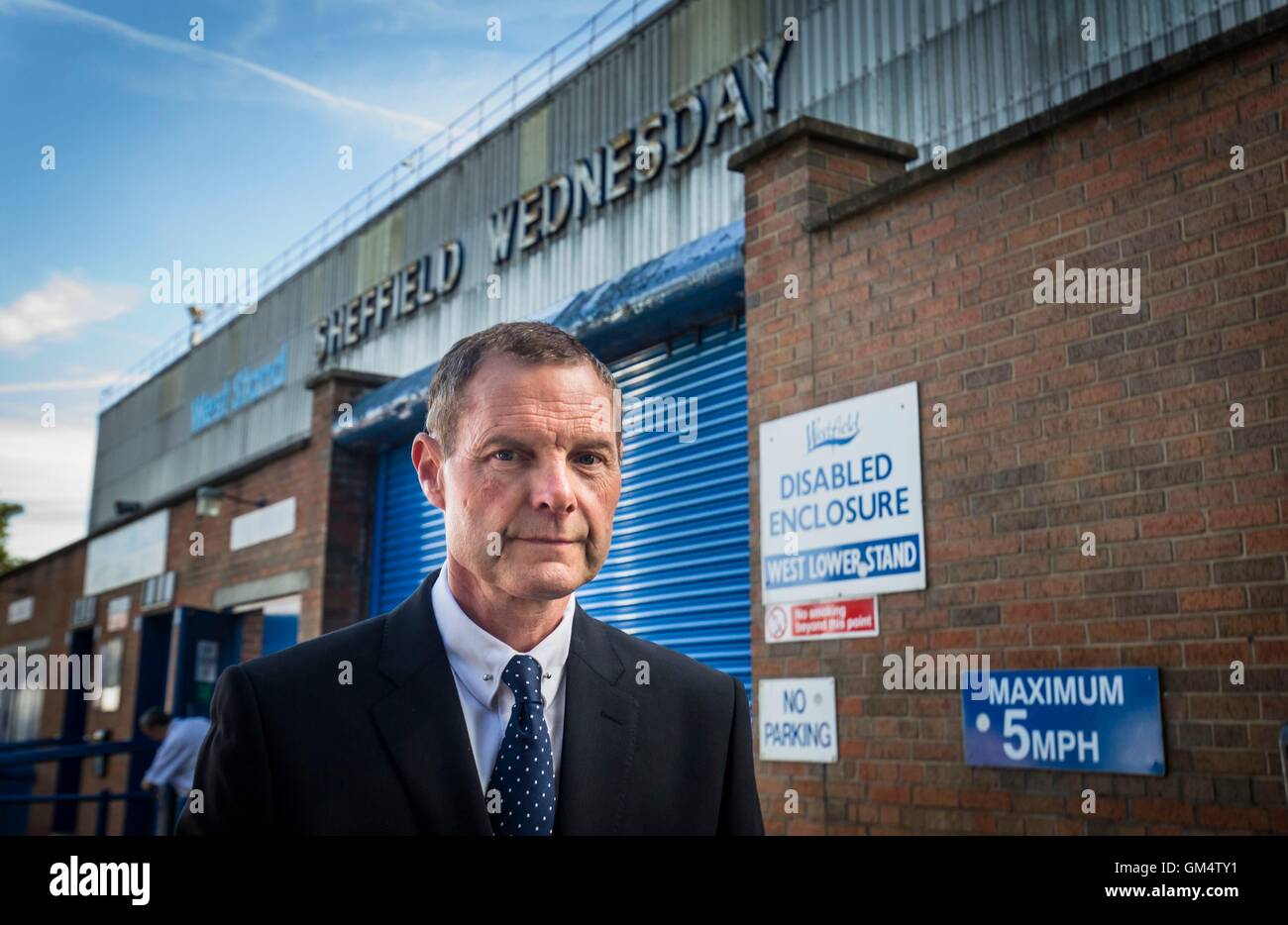 Leppings lane stadium hi-res stock photography and images - Alamy