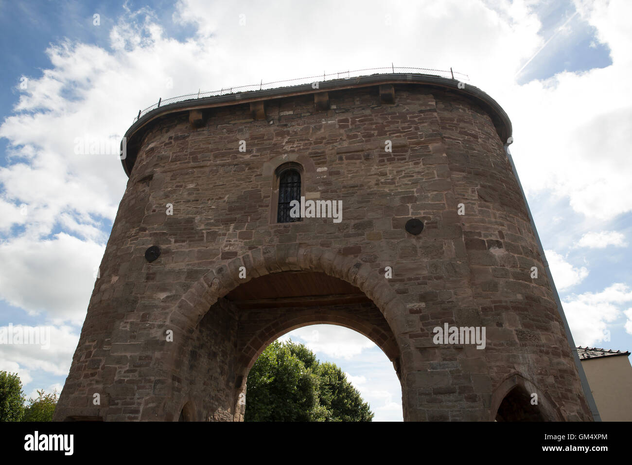 Arrow gatehouse hi-res stock photography and images - Alamy