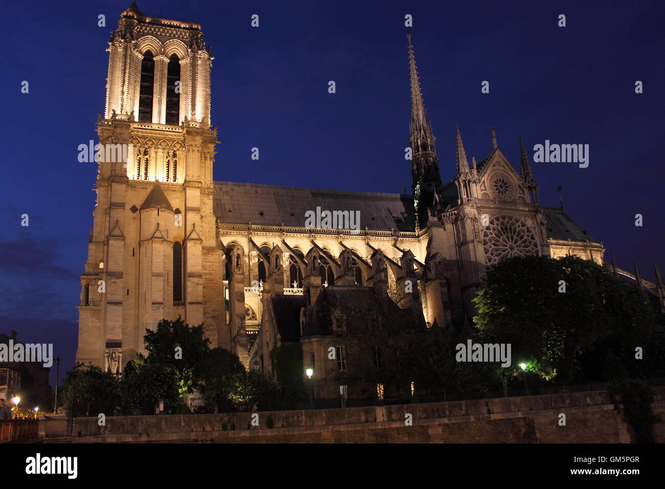 Notre Dame Cathedral by night. Paris, France Stock Photo - Alamy