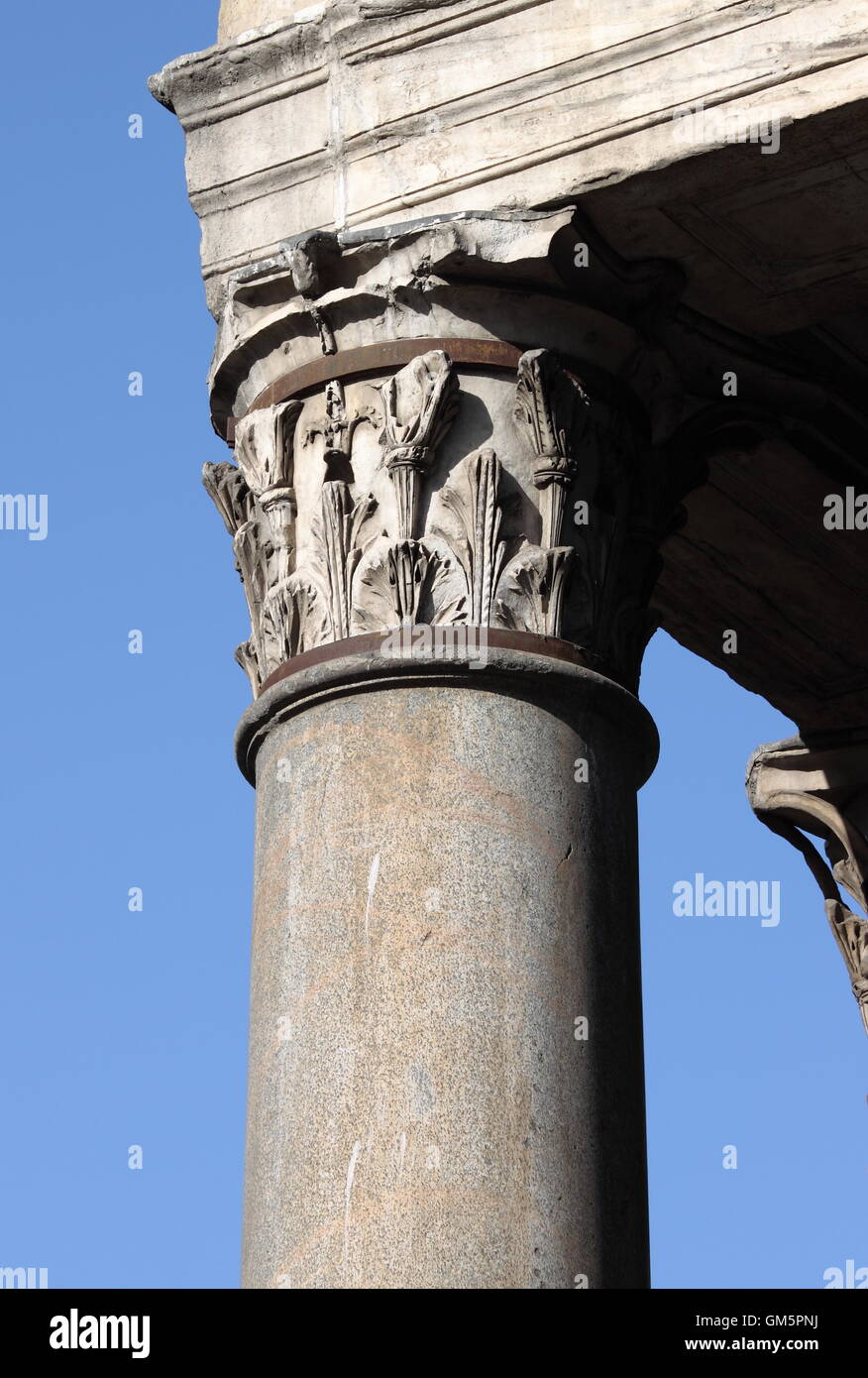Corinthian column in the Pantheon of Rome, Italy Stock Photo - Alamy