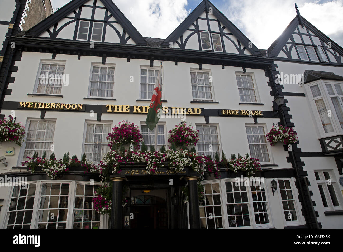 Wetherspoon Hotel High Resolution Stock Photography and Images - Alamy