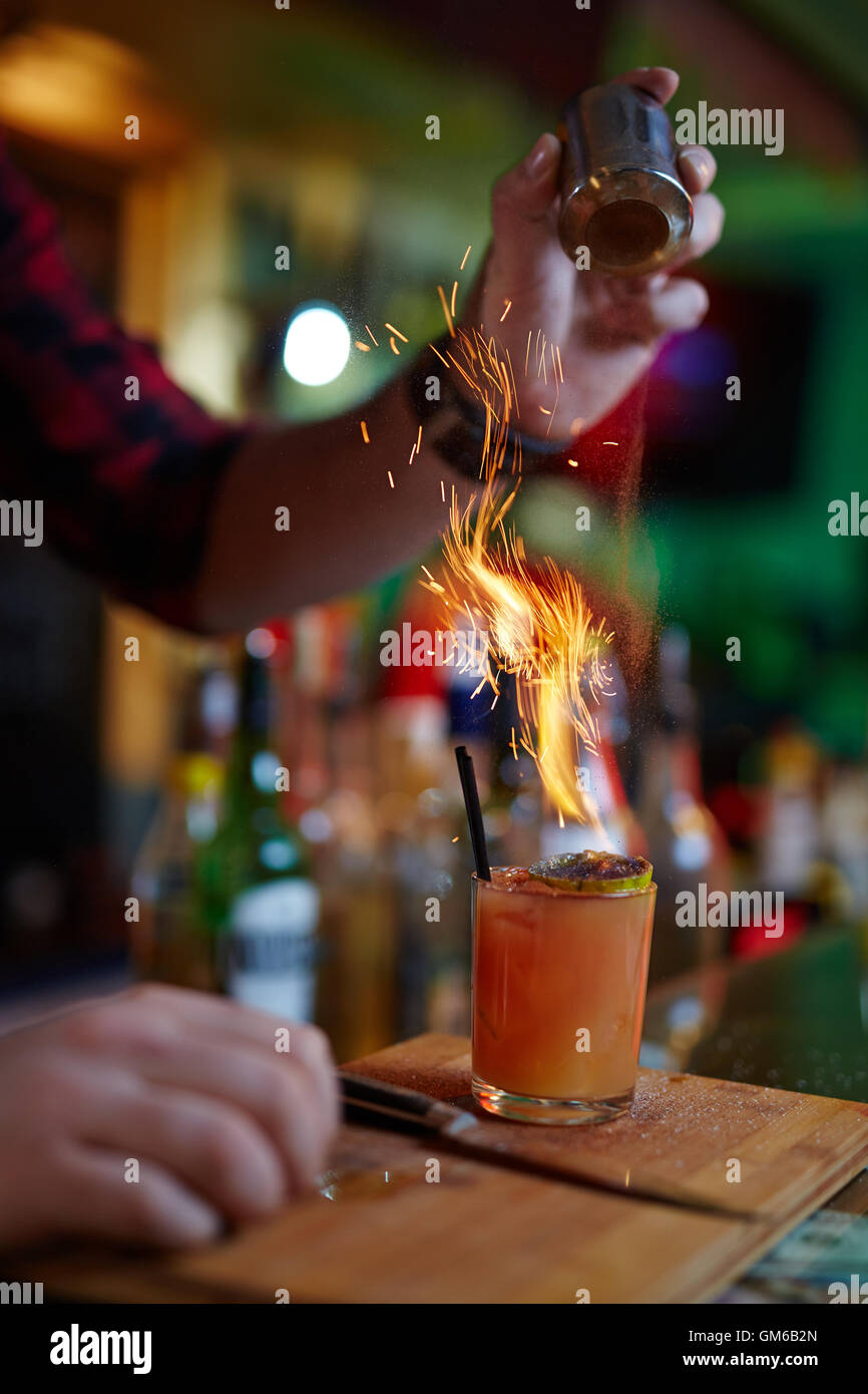 Fire cocktail hi-res stock photography and images - Alamy