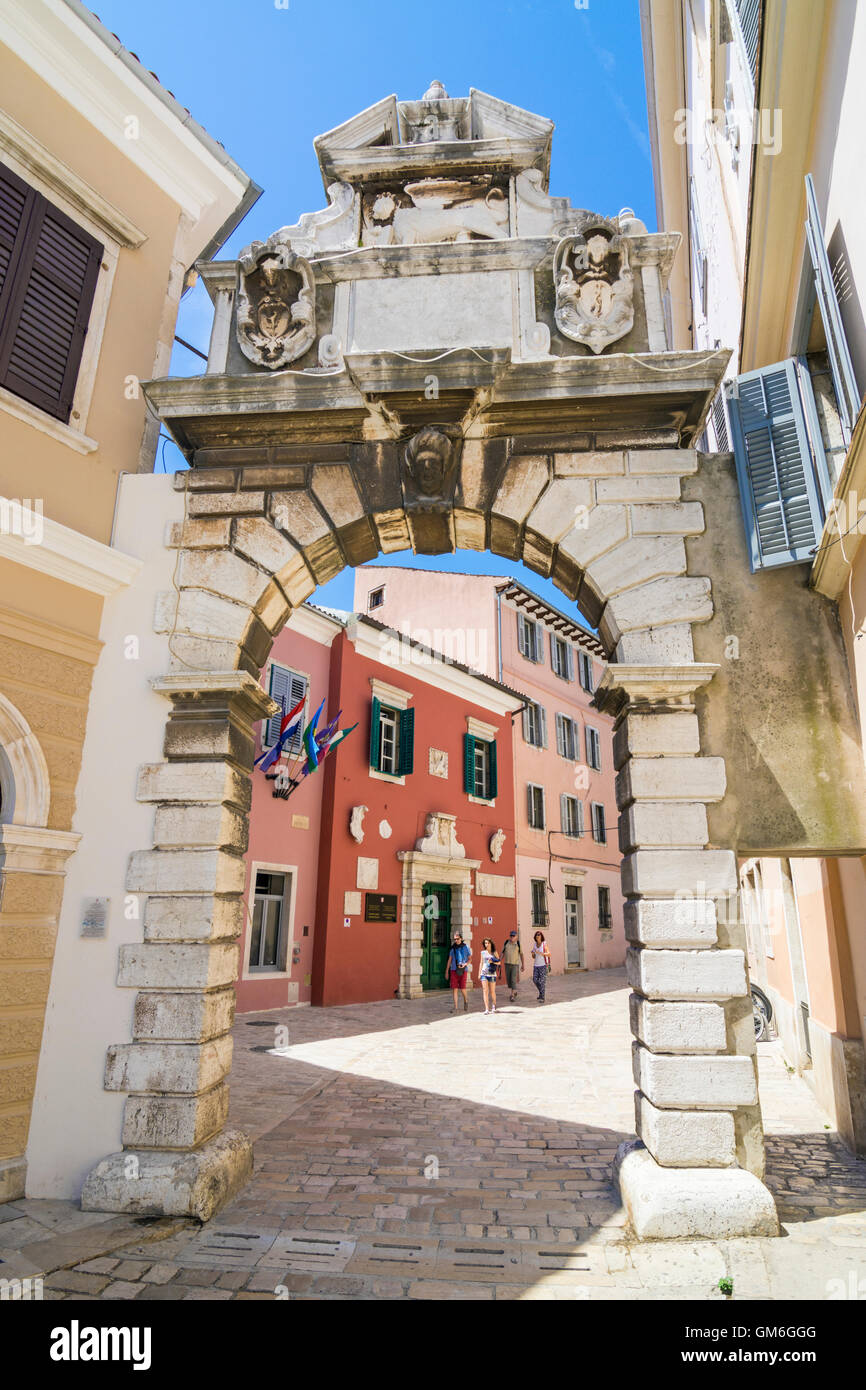 Balbis arch hi-res stock photography and images - Alamy