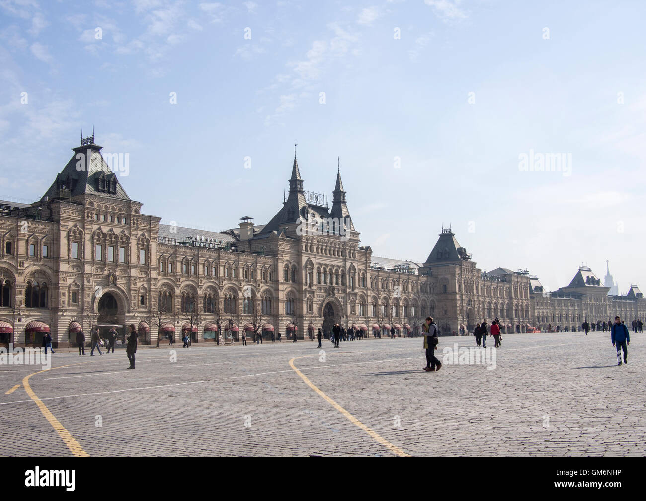 Red Square in Moscow, separates the Kremlin, the former royal citadel ...