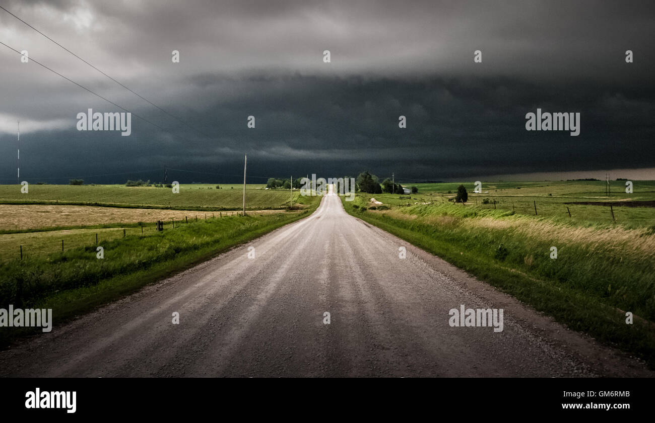 Storm road hi-res stock photography and images - Alamy