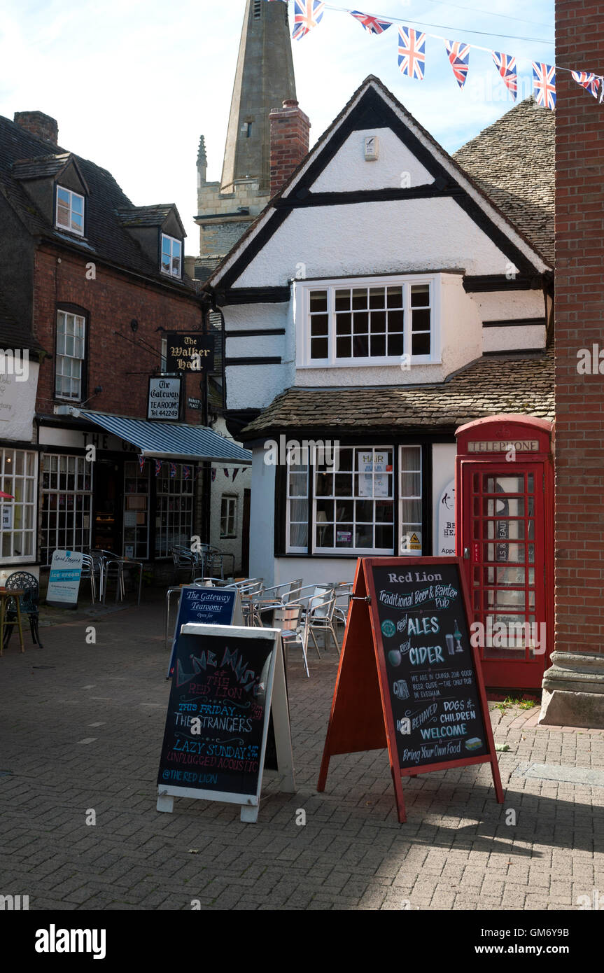 Market Square, Evesham, Worcestershire, England, UK Stock Photo - Alamy