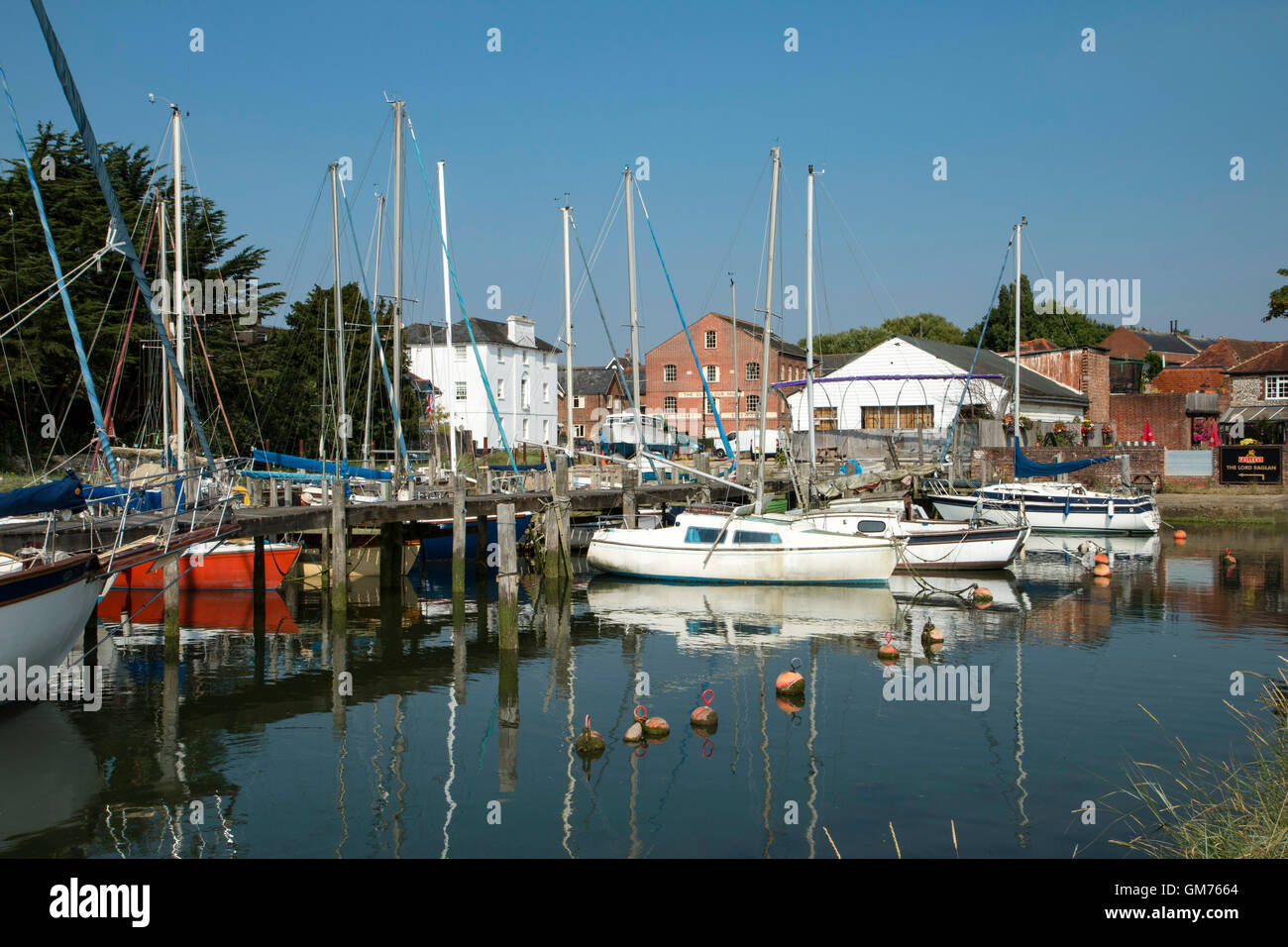 The quay emsworth hi-res stock photography and images - Alamy