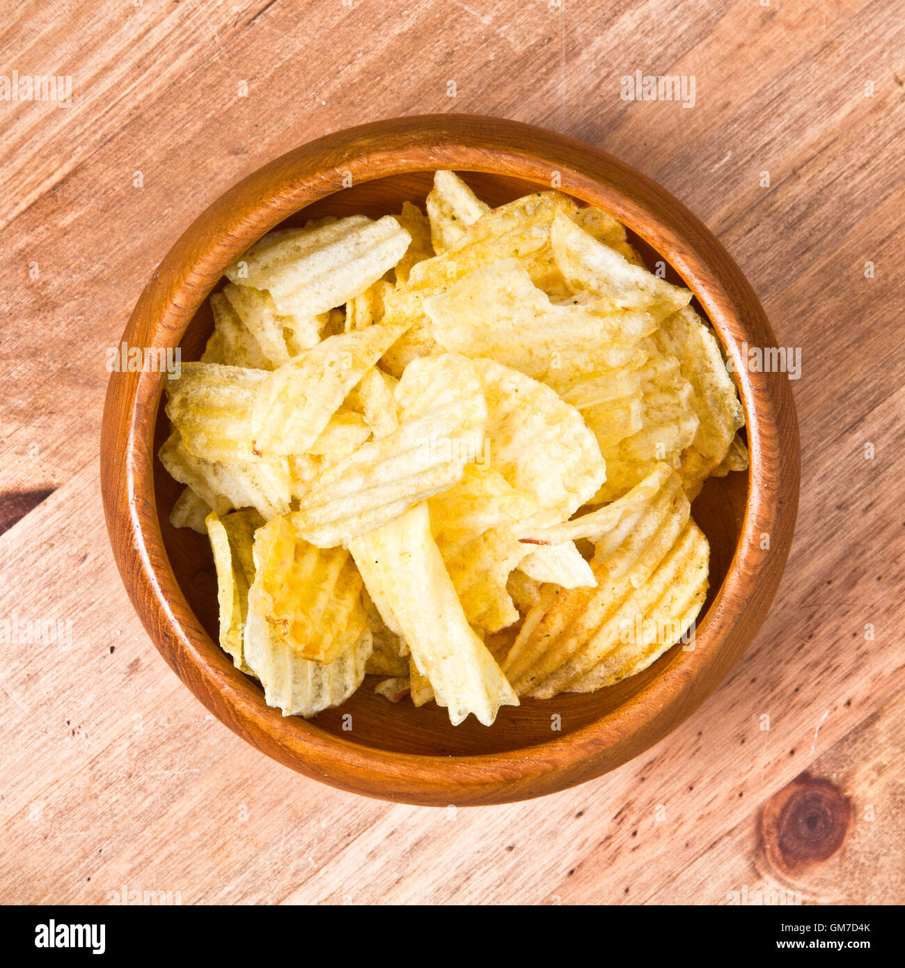 Crinkle cut crisps bowl hi-res stock photography and images - Alamy