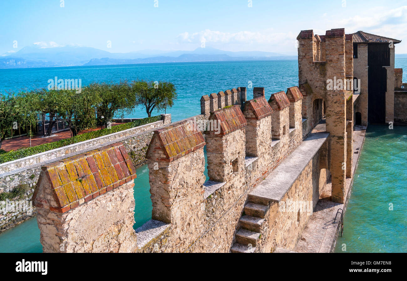 Fortification design hi-res stock photography and images - Alamy