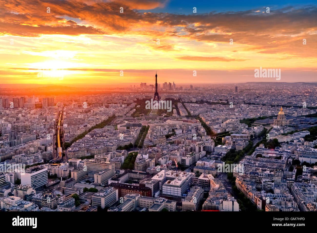 Birds eye view paris sunset hi-res stock photography and images - Alamy