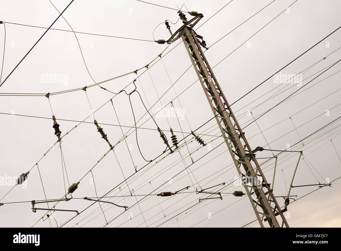 Live wiring hi-res stock photography and images - Alamy