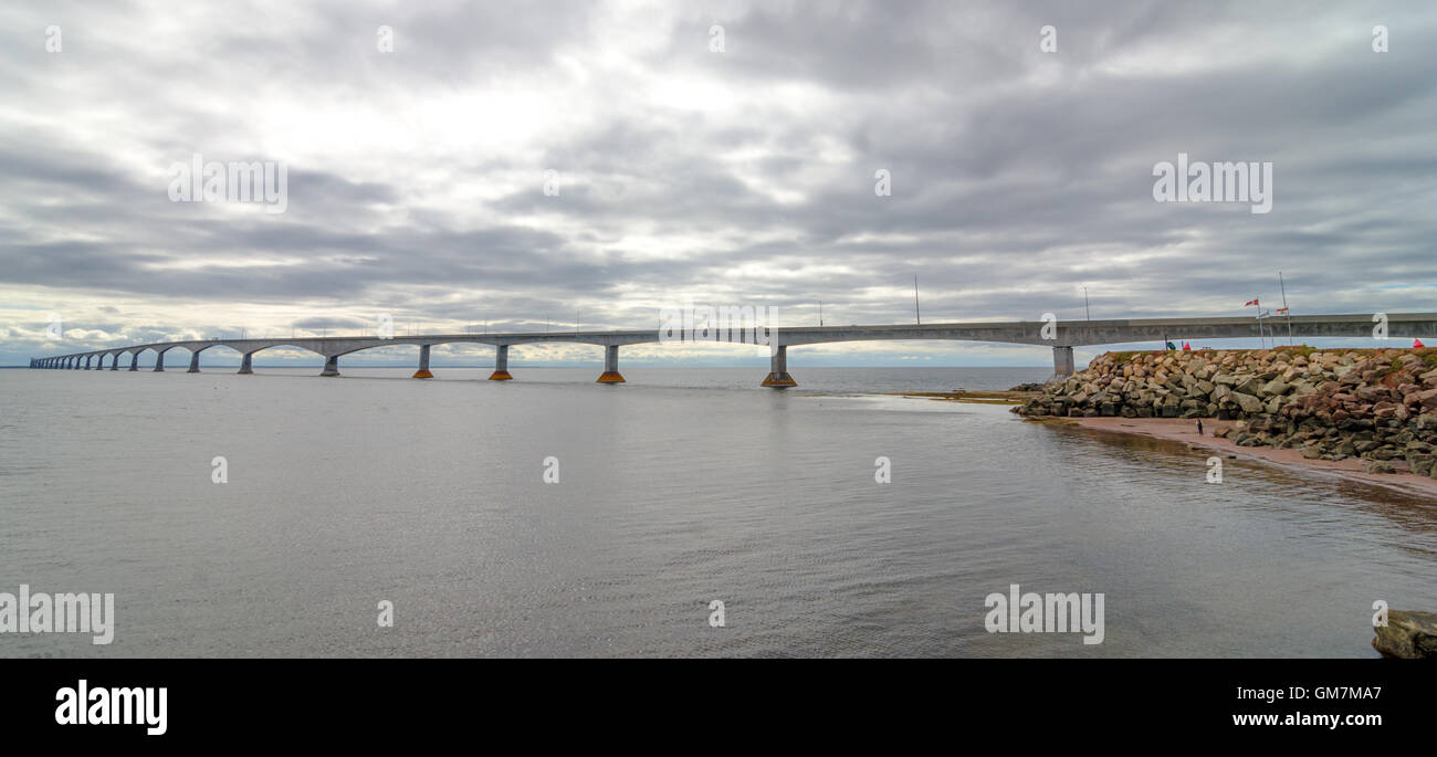 Confederation bridge hi-res stock photography and images - Alamy