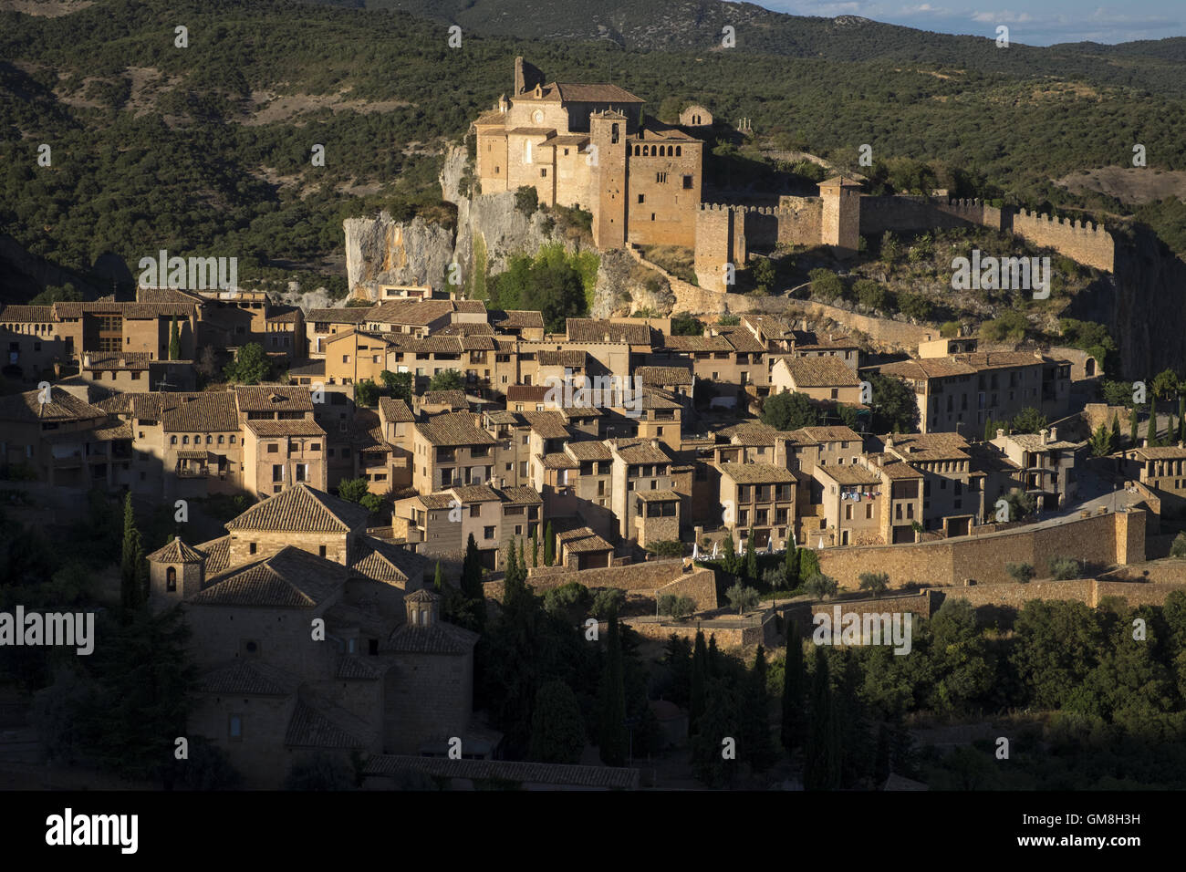 Sunset view of the city of Alquezar with the whole castle-collegiate ...