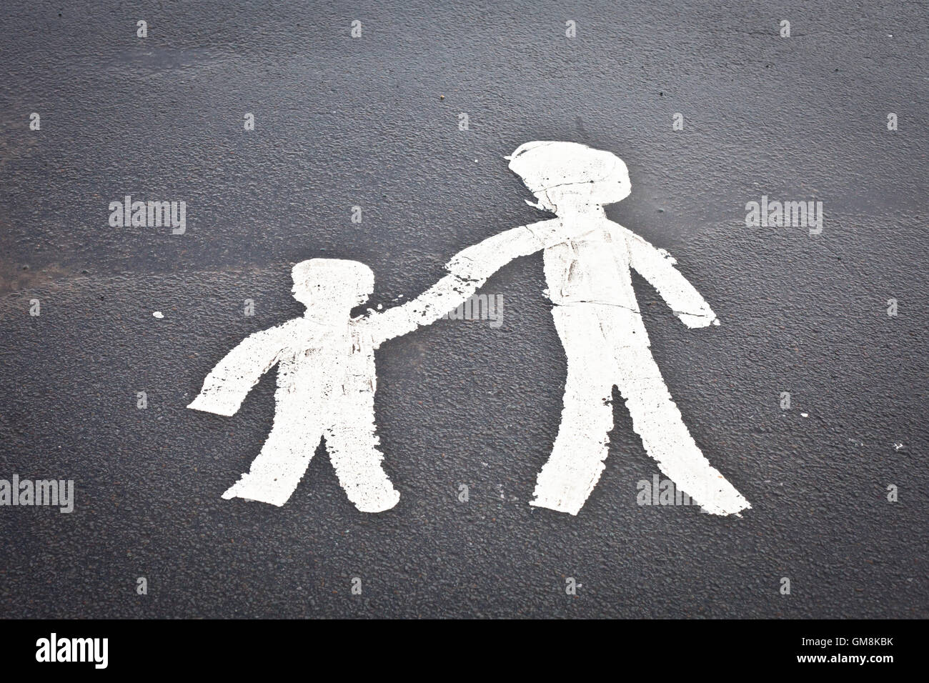 Road Sign Mother Child Stock Photos & Road Sign Mother Child Stock ...