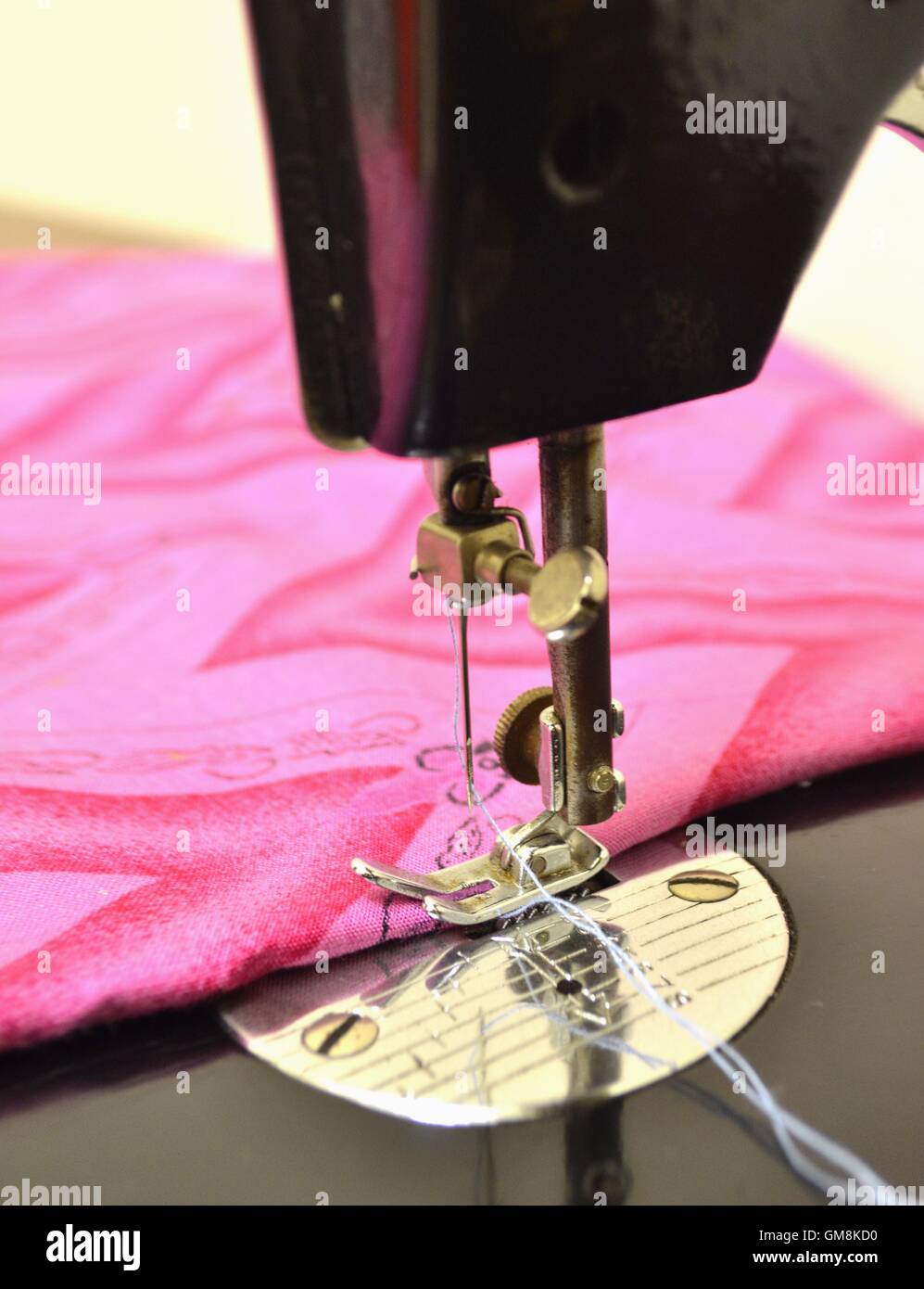 Sewing machine and textile Stock Photo - Alamy