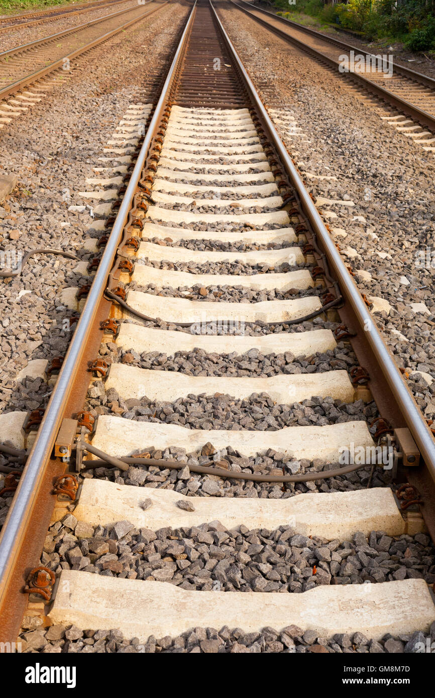 Pattern direction parallel hi-res stock photography and images - Alamy