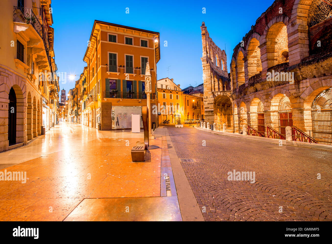 Via Mazzini Verona High Resolution Stock Photography and Images - Alamy