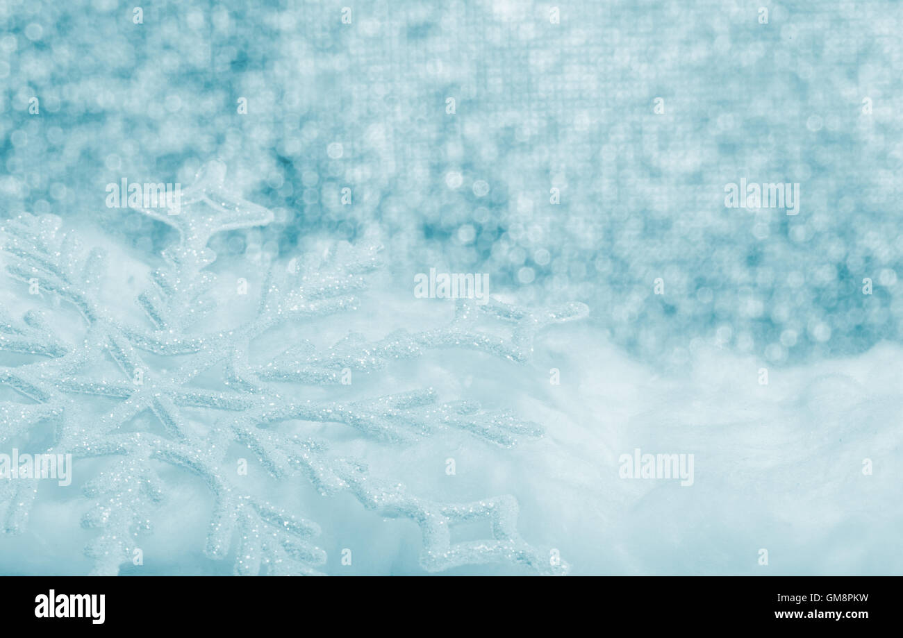 Closeup illuminated blue snowflake hi-res stock photography and images ...