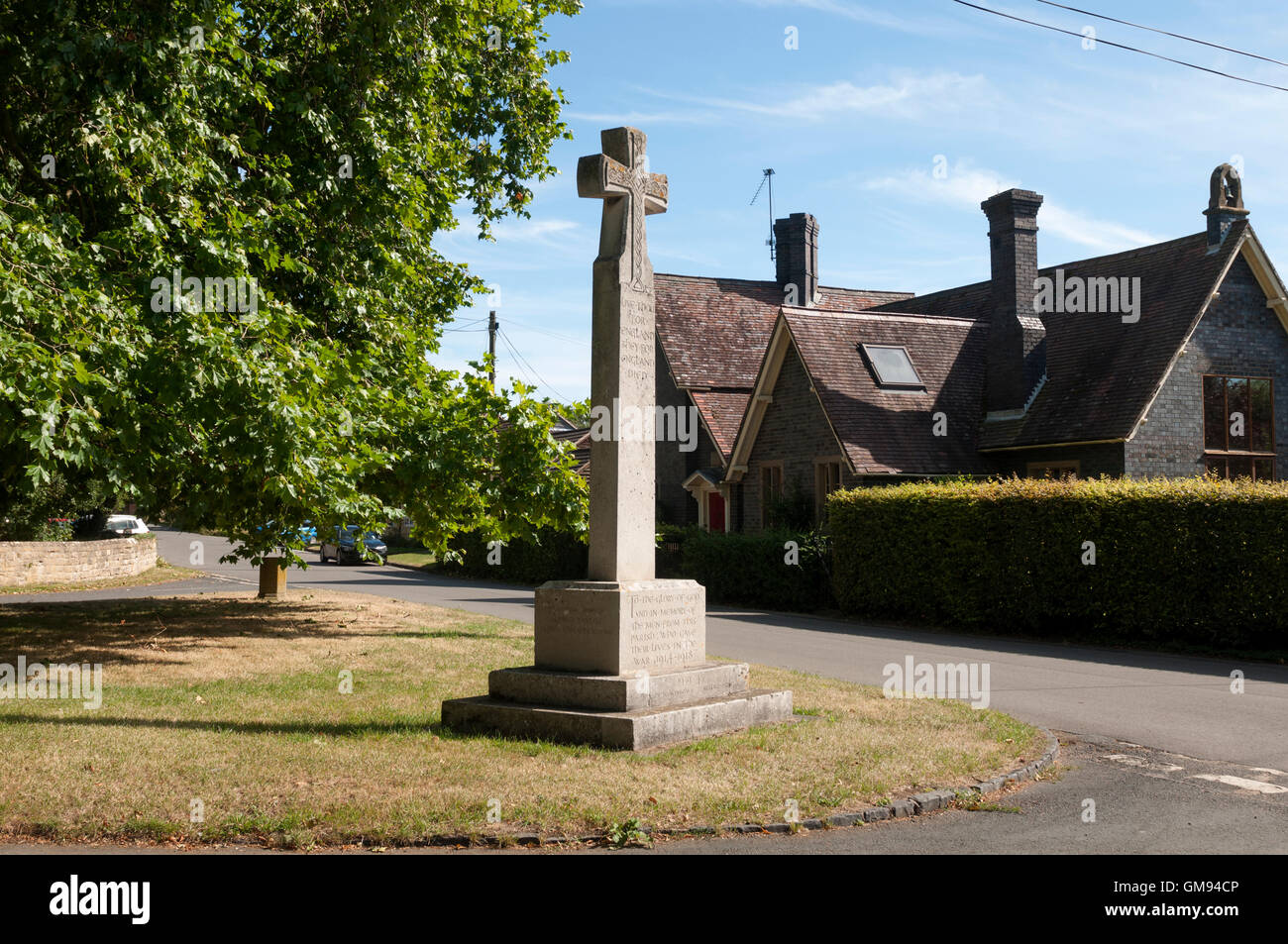 The war memorial, Birlingham, Worcestershire, England, UK Stock Photo ...