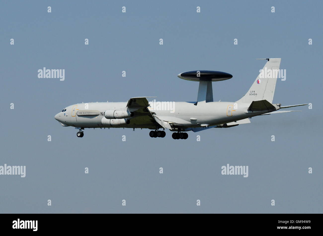 AWACS early warning aircraft, airplane, Boeing, E-3A, rada,r warning ...