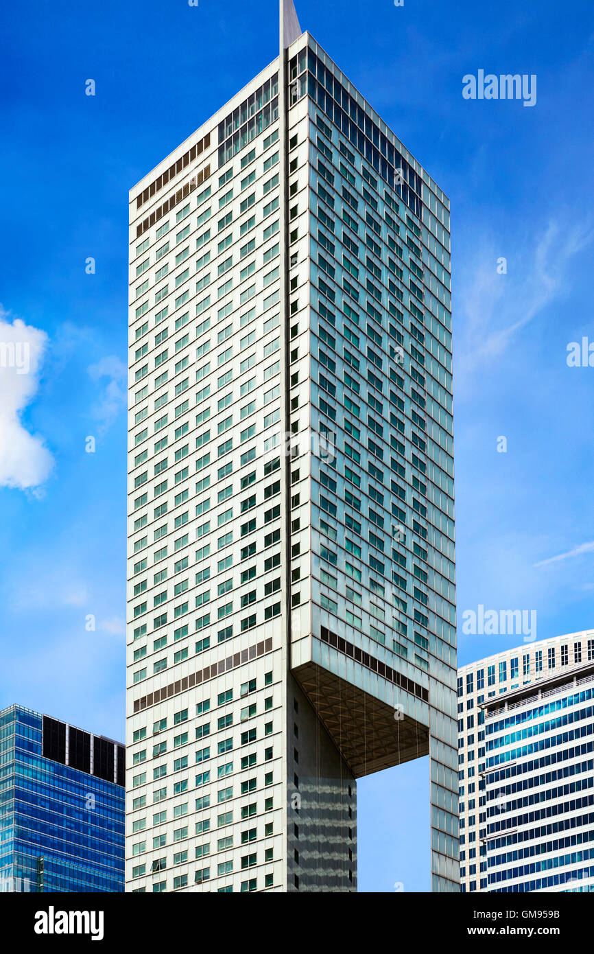 Look from below high hotel hi-res stock photography and images - Alamy